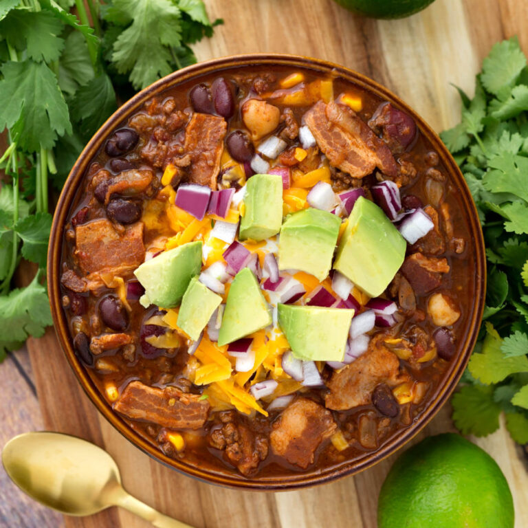 Slow Cooker Beefy Bacon Chili - Simply Happy Foodie