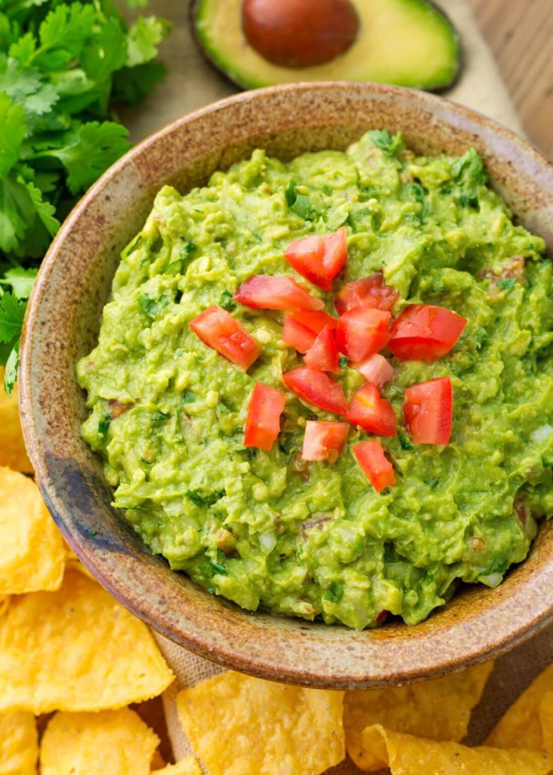 Fresh Homemade Guacamole - Simply Happy Foodie