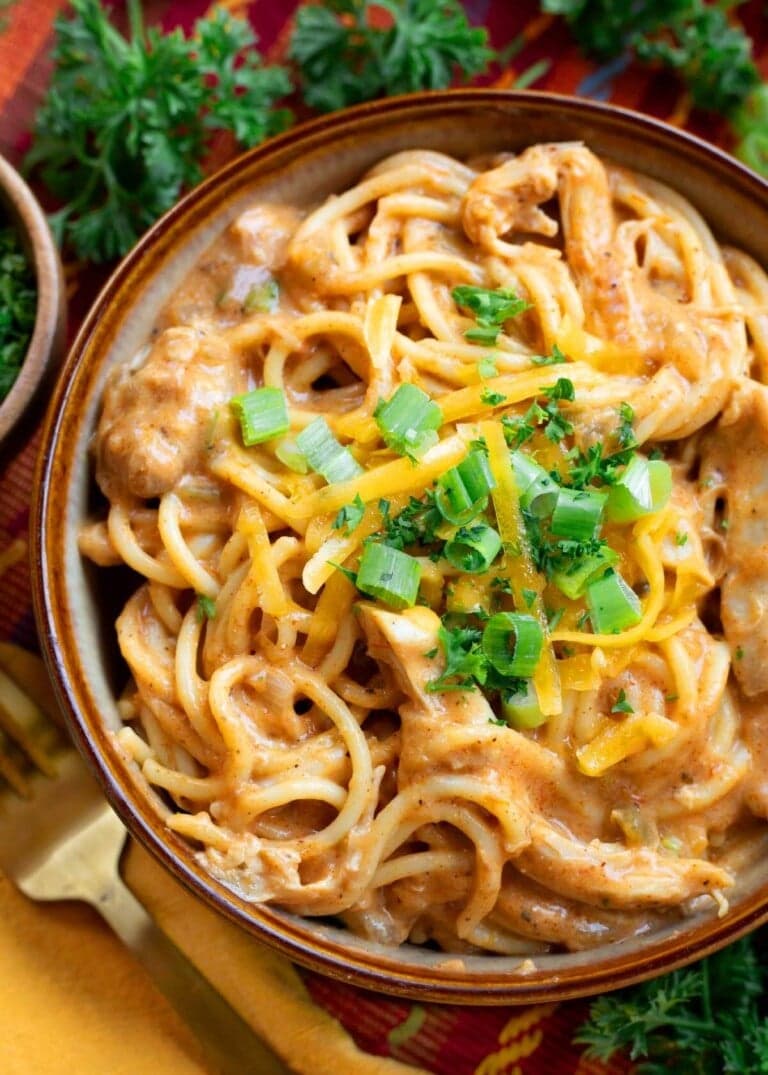Crockpot Taco Ranch Chicken Spaghetti - Simply Happy Foodie