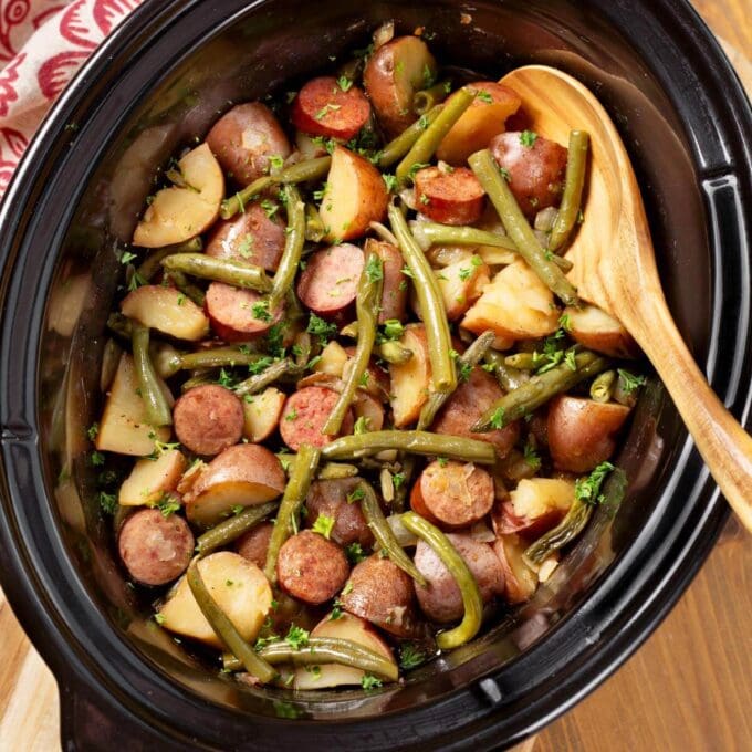 Crockpot Swamp Potatoes - Simply Happy Foodie